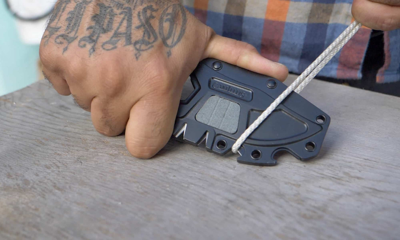 Camillus Comb Black Fixed Blade Knife | Camillus